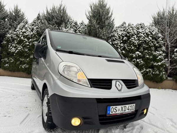 Pelēks Renault Trafic 2010 Viļņa, ar dzinēja tilpumu 2.50 L un nobraukumu 300 tūkst. km par 8650 €, foto 3 vietnē AUTOMOTO.COM.LV