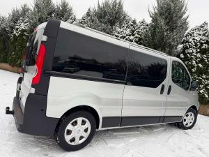 Grey Renault Trafic 2010 in Vilnius, with an engine capacity of 2.50 L and mileage of 300 thousand km for 8650 €, photo 5 on AUTOMOTO.COM.LV