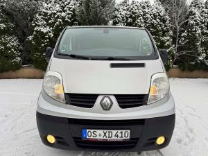 Grey Renault Trafic 2010 in Vilnius, with an engine capacity of 2.50 L and mileage of 300 thousand km for 8650 €, photo 6 on AUTOMOTO.COM.LV