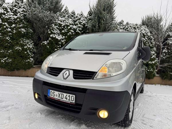 Pelēks Renault Trafic 2010 Viļņa, ar dzinēja tilpumu 2.50 L un nobraukumu 300 tūkst. km par 8650 €, foto 7 vietnē AUTOMOTO.COM.LV