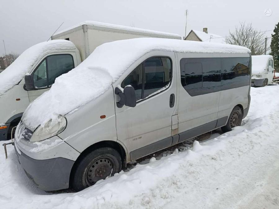 Pelēks Renault Trafic 2010 Ukmergė, ar dzinēja tilpumu 2.00 L un nobraukumu 320 tūkst. km par 3100 €, foto 1 vietnē AUTOMOTO.COM.LV