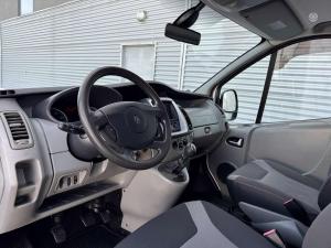 Pelēks Renault Trafic 2010 Viļņa, ar dzinēja tilpumu 2.50 L un nobraukumu 300 tūkst. km par 7999 €, foto 10 vietnē AUTOMOTO.COM.LV