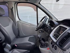 Pelēks Renault Trafic 2010 Viļņa, ar dzinēja tilpumu 2.50 L un nobraukumu 300 tūkst. km par 7999 €, foto 16 vietnē AUTOMOTO.COM.LV