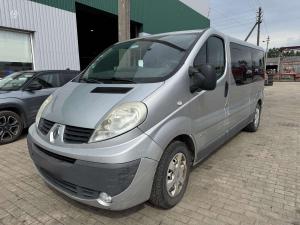 Pelēks Renault Trafic 2011 Plungė, ar dzinēja tilpumu 2.00 L un nobraukumu 391 tūkst. km par 8000 €, foto  vietnē AUTOMOTO.COM.LV