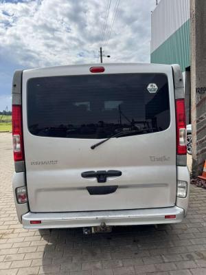 Pelēks Renault Trafic 2011 Plungė, ar dzinēja tilpumu 2.00 L un nobraukumu 391 tūkst. km par 8000 €, foto 7 vietnē AUTOMOTO.COM.LV