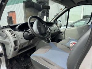 Pelēks Renault Trafic 2011 Plungė, ar dzinēja tilpumu 2.00 L un nobraukumu 391 tūkst. km par 8000 €, foto 10 vietnē AUTOMOTO.COM.LV