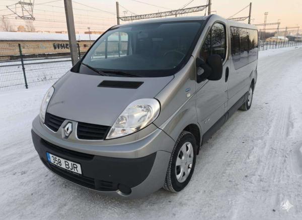Pelēks Renault Trafic 2013 Šauļi, ar dzinēja tilpumu 2.00 L un nobraukumu 188 tūkst. km par 11850 €, foto 1 vietnē AUTOMOTO.COM.LV