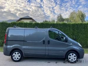 Pelēks Renault Trafic 2014 Bauska, ar dzinēja tilpumu 2.00 L un nobraukumu 0 tūkst. km par 6900 €, foto 3 vietnē AUTOMOTO.COM.LV