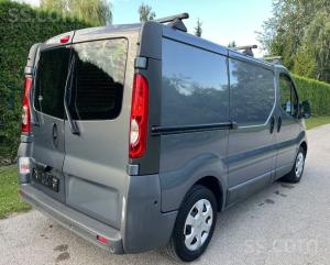 Pelēks Renault Trafic 2014 Bauska, ar dzinēja tilpumu 2.00 L un nobraukumu 0 tūkst. km par 6900 €, foto 4 vietnē AUTOMOTO.COM.LV