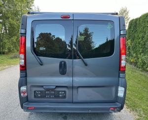 Pelēks Renault Trafic 2014 Bauska, ar dzinēja tilpumu 2.00 L un nobraukumu 0 tūkst. km par 6900 €, foto 5 vietnē AUTOMOTO.COM.LV