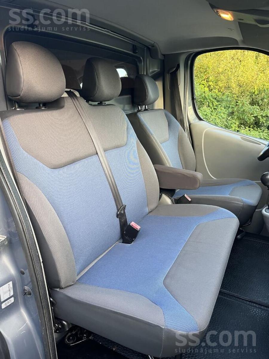 Pelēks Renault Trafic 2014 Bauska, ar dzinēja tilpumu 2.00 L un nobraukumu 0 tūkst. km par 6900 €, foto 19 vietnē AUTOMOTO.COM.LV