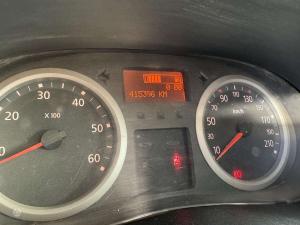 Pelēks Renault Trafic 2014 Viļņa, ar dzinēja tilpumu 2.00 L un nobraukumu 415 tūkst. km par 4000 €, foto 3 vietnē AUTOMOTO.COM.LV