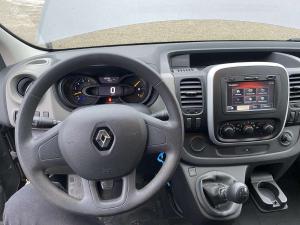 Grey Renault Trafic 2015 in Marijampole, with an engine capacity of 1.60 L and mileage of 191 thousand km for 5950 €, photo 6 on AUTOMOTO.COM.LV