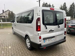 Grey Renault Trafic 2016 in Taurage, with an engine capacity of 1.60 L and mileage of 240 thousand km for 9600 €, photo 7 on AUTOMOTO.COM.LV