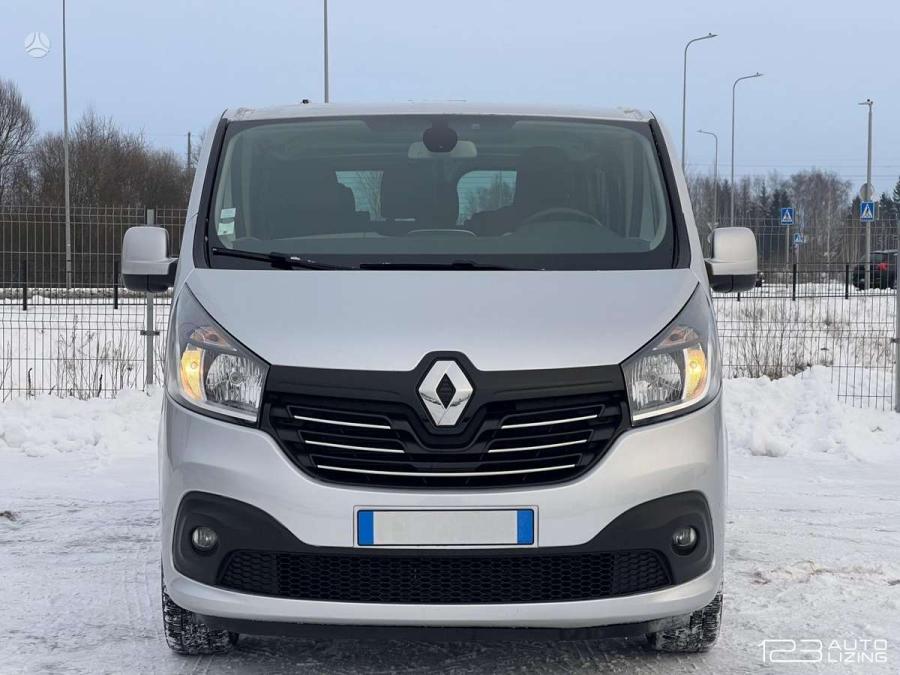Pelēks Renault Trafic 2016 Tauragė, ar dzinēja tilpumu 1.60 L un nobraukumu 263 tūkst. km par 12700 €, foto 3 vietnē AUTOMOTO.COM.LV