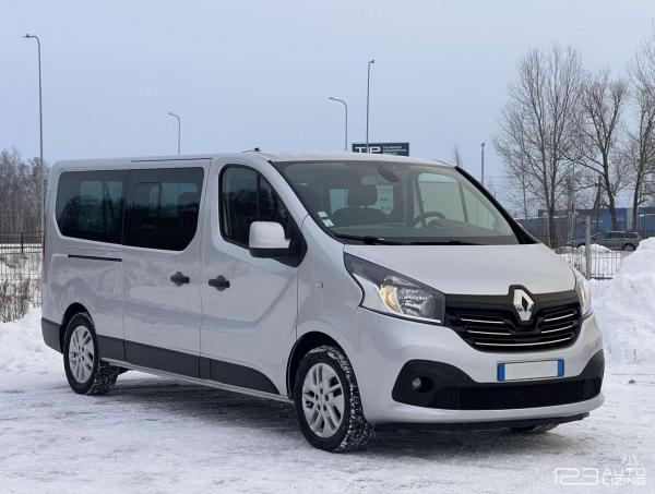 Pelēks Renault Trafic 2016 Tauragė, ar dzinēja tilpumu 1.60 L un nobraukumu 263 tūkst. km par 12700 €, foto 4 vietnē AUTOMOTO.COM.LV