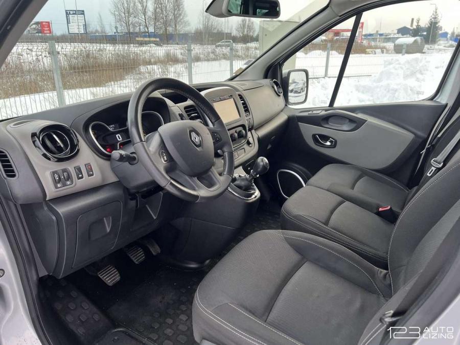 Pelēks Renault Trafic 2016 Tauragė, ar dzinēja tilpumu 1.60 L un nobraukumu 263 tūkst. km par 12700 €, foto 11 vietnē AUTOMOTO.COM.LV
