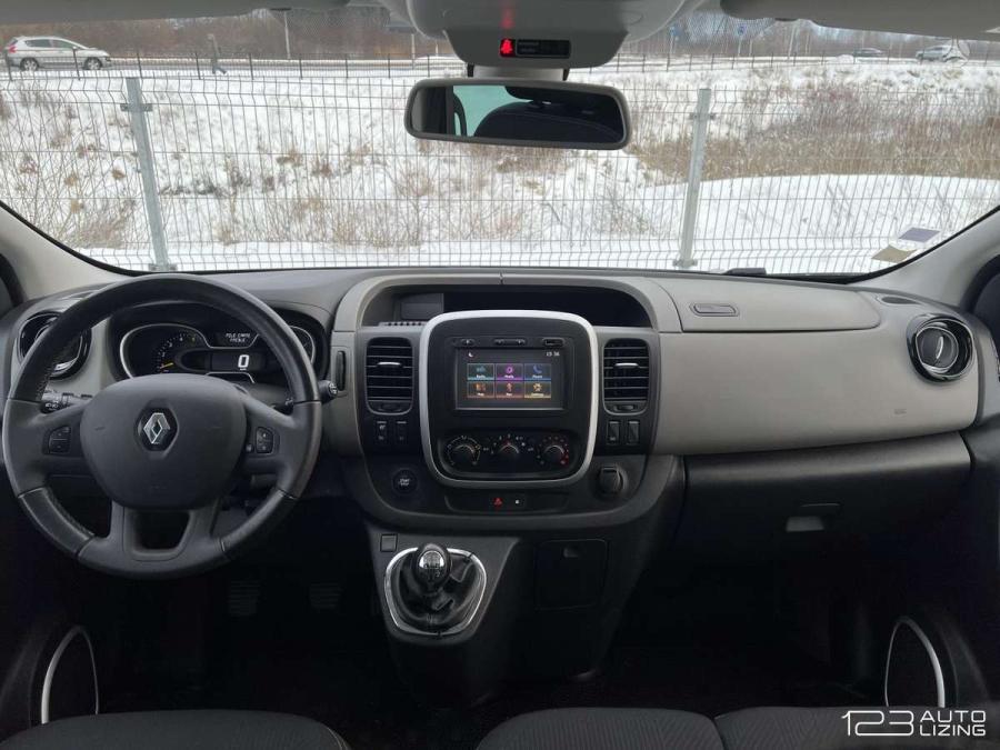 Pelēks Renault Trafic 2016 Tauragė, ar dzinēja tilpumu 1.60 L un nobraukumu 263 tūkst. km par 12700 €, foto 13 vietnē AUTOMOTO.COM.LV