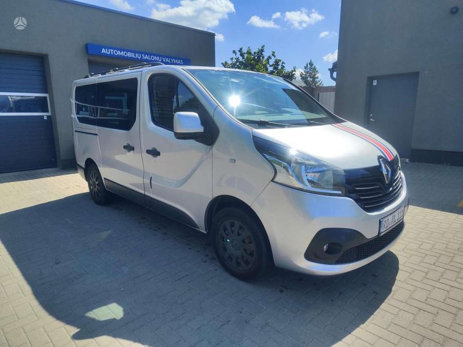 Pelēks Renault Trafic 2016 Tauragė, ar dzinēja tilpumu 1.60 L un nobraukumu 198 tūkst. km par 10700 €, foto 4 vietnē AUTOMOTO.COM.LV