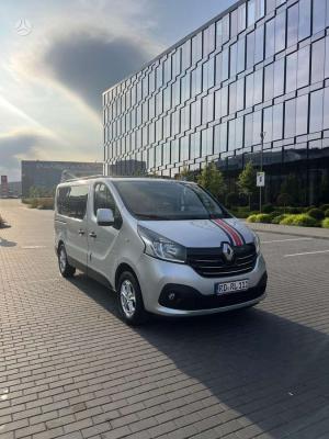 Grey Renault Trafic 2016 in Vilnius, with an engine capacity of 1.60 L and mileage of 199 thousand km for 11200 €, photo  on AUTOMOTO.COM.LV