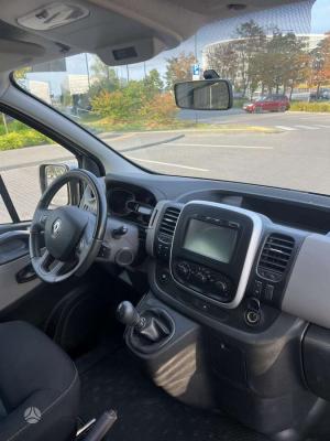 Grey Renault Trafic 2016 in Vilnius, with an engine capacity of 1.60 L and mileage of 199 thousand km for 11200 €, photo 15 on AUTOMOTO.COM.LV
