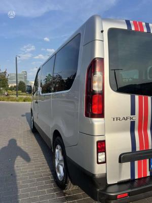 Grey Renault Trafic 2016 in Vilnius, with an engine capacity of 1.60 L and mileage of 199 thousand km for 11200 €, photo 22 on AUTOMOTO.COM.LV