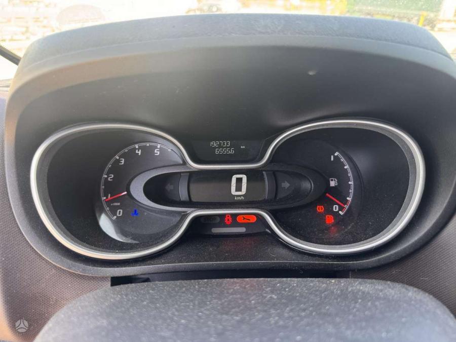 Pelēks Renault Trafic 2017 Tauragė, ar dzinēja tilpumu 1.60 L un nobraukumu 192 tūkst. km par 9900 €, foto 14 vietnē AUTOMOTO.COM.LV