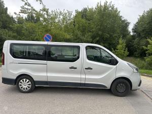 Grey Renault Trafic 2017 in Siauliai, with an engine capacity of 1.60 L and mileage of 143 thousand km for 10900 €, photo 5 on AUTOMOTO.COM.LV