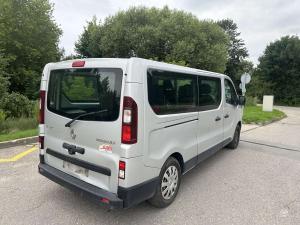 Grey Renault Trafic 2017 in Siauliai, with an engine capacity of 1.60 L and mileage of 143 thousand km for 10900 €, photo 6 on AUTOMOTO.COM.LV