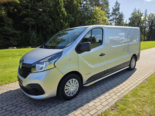 Grey Renault Trafic 2017 in Telschi, with an engine capacity of 1.60 L and mileage of 173 thousand km for 7700 €, photo 8 on AUTOMOTO.COM.LV