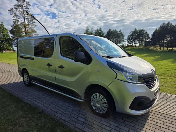 Grey Renault Trafic 2017 in Telschi, with an engine capacity of 1.60 L and mileage of 173 thousand km for 7700 €, photo 9 on AUTOMOTO.COM.LV