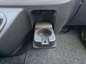 Grey Renault Trafic 2017 in Telschi, with an engine capacity of 1.60 L and mileage of 173 thousand km for 7700 €, photo 30 on AUTOMOTO.COM.LV