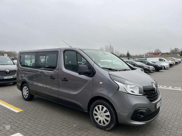 Pelēks Renault Trafic 2018 Tauragė, ar dzinēja tilpumu 1.60 L un nobraukumu 440 tūkst. km par 9300 €, foto 4 vietnē AUTOMOTO.COM.LV