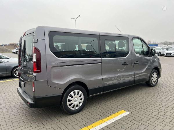 Pelēks Renault Trafic 2018 Tauragė, ar dzinēja tilpumu 1.60 L un nobraukumu 440 tūkst. km par 9300 €, foto 8 vietnē AUTOMOTO.COM.LV