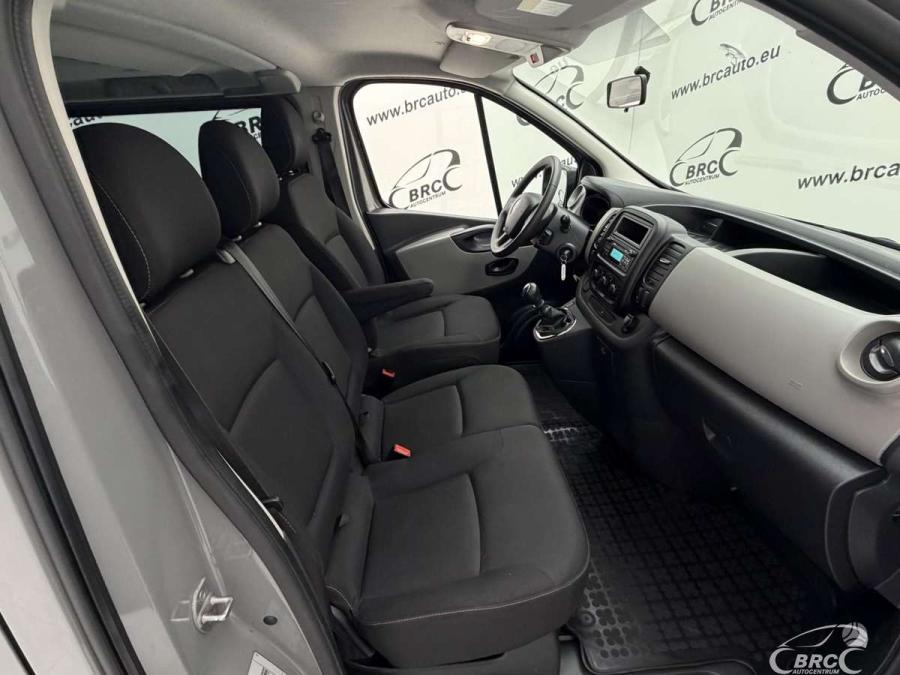 Pelēks Renault Trafic 2019 Viļņa, ar dzinēja tilpumu 1.60 L un nobraukumu 129 tūkst. km par 13900 €, foto 7 vietnē AUTOMOTO.COM.LV