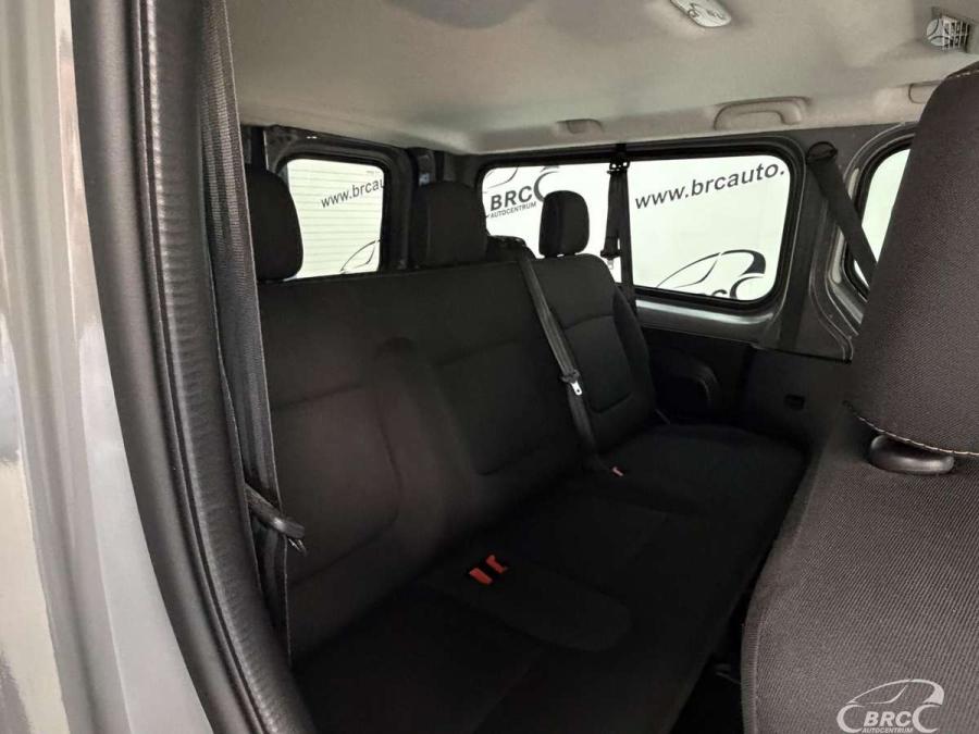 Pelēks Renault Trafic 2019 Viļņa, ar dzinēja tilpumu 1.60 L un nobraukumu 129 tūkst. km par 13900 €, foto 12 vietnē AUTOMOTO.COM.LV