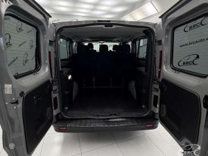 Pelēks Renault Trafic 2019 Viļņa, ar dzinēja tilpumu 1.60 L un nobraukumu 129 tūkst. km par 13900 €, foto 20 vietnē AUTOMOTO.COM.LV