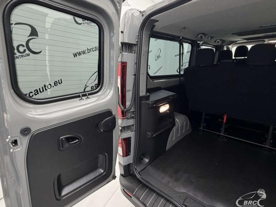 Pelēks Renault Trafic 2019 Viļņa, ar dzinēja tilpumu 1.60 L un nobraukumu 129 tūkst. km par 13900 €, foto 21 vietnē AUTOMOTO.COM.LV