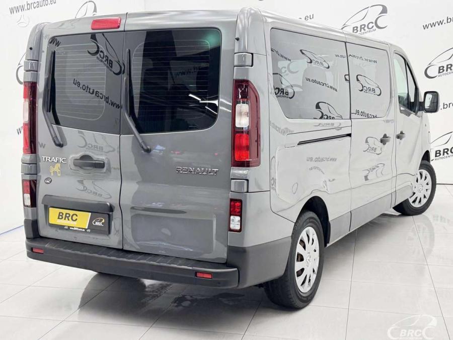 Pelēks Renault Trafic 2019 Viļņa, ar dzinēja tilpumu 1.60 L un nobraukumu 129 tūkst. km par 13900 €, foto 26 vietnē AUTOMOTO.COM.LV