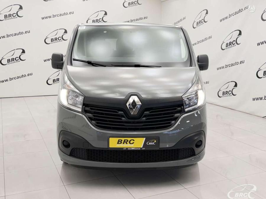 Pelēks Renault Trafic 2019 Viļņa, ar dzinēja tilpumu 1.60 L un nobraukumu 129 tūkst. km par 13900 €, foto 27 vietnē AUTOMOTO.COM.LV