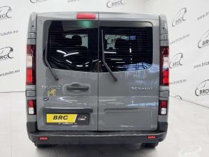 Pelēks Renault Trafic 2019 Viļņa, ar dzinēja tilpumu 1.60 L un nobraukumu 129 tūkst. km par 13900 €, foto 28 vietnē AUTOMOTO.COM.LV