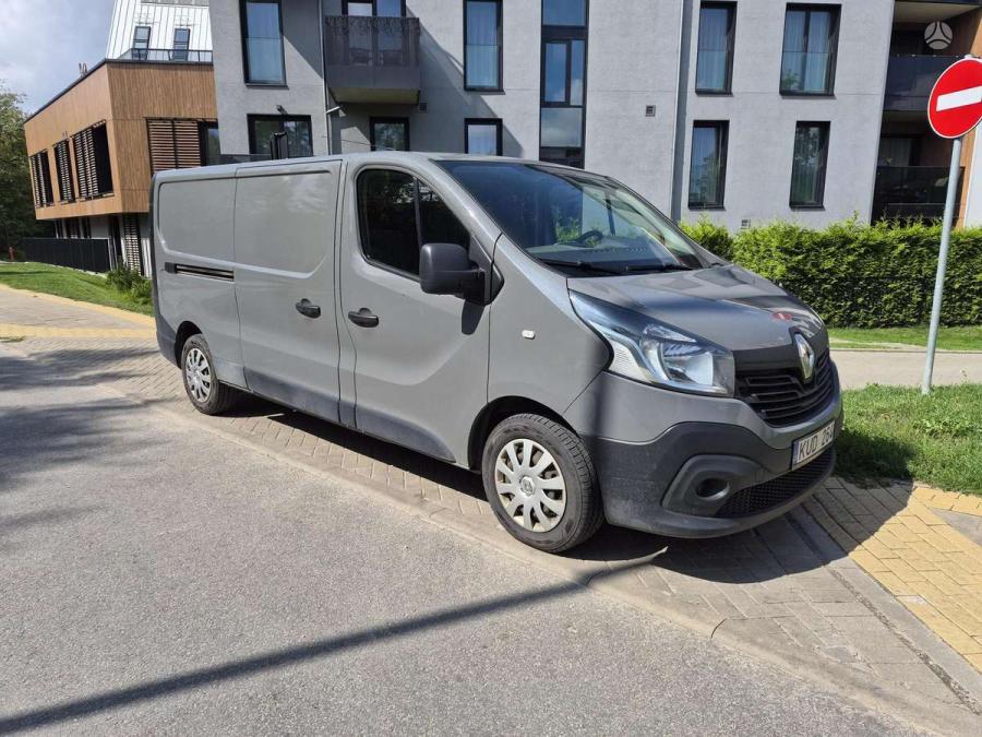 Pelēks Renault Trafic 2019 Viļņa, ar dzinēja tilpumu 1.60 L un nobraukumu 194 tūkst. km par 10800 €, foto 5 vietnē AUTOMOTO.COM.LV
