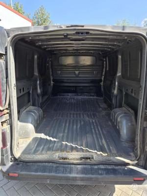 Pelēks Renault Trafic 2019 Viļņa, ar dzinēja tilpumu 1.60 L un nobraukumu 194 tūkst. km par 10800 €, foto 13 vietnē AUTOMOTO.COM.LV