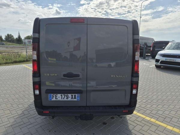 Pelēks Renault Trafic 2019 Tauragė, ar dzinēja tilpumu 1.60 L un nobraukumu 125 tūkst. km par 8500 €, foto 5 vietnē AUTOMOTO.COM.LV
