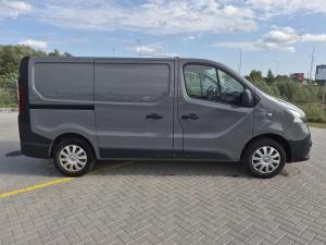 Pelēks Renault Trafic 2019 Tauragė, ar dzinēja tilpumu 1.60 L un nobraukumu 125 tūkst. km par 8500 €, foto 6 vietnē AUTOMOTO.COM.LV