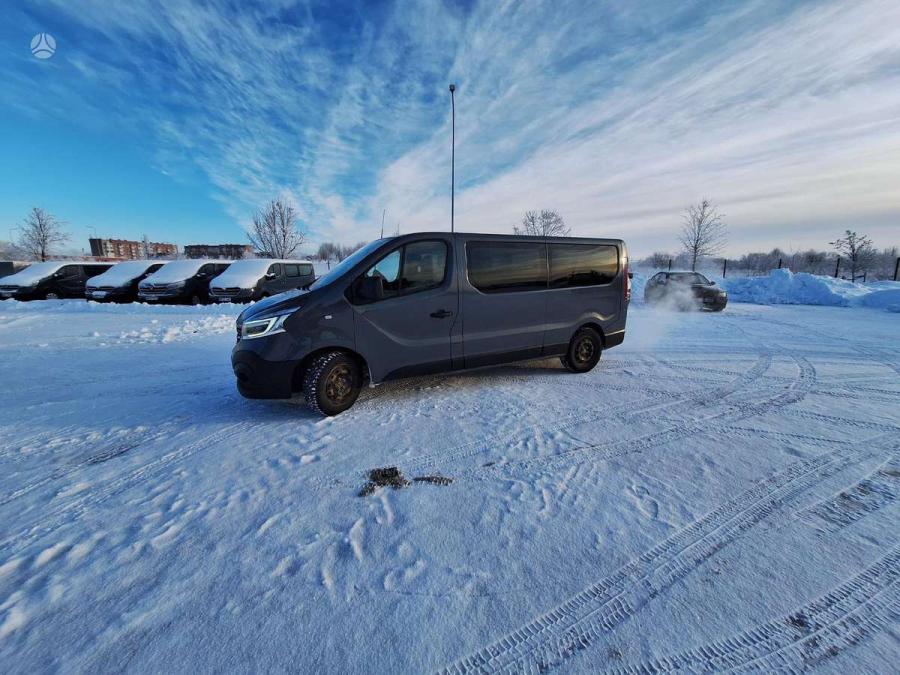 Pelēks Renault Trafic 2020 Klaipėda, ar dzinēja tilpumu 2.00 L un nobraukumu 552 tūkst. km par 9800 €, foto 1 vietnē AUTOMOTO.COM.LV