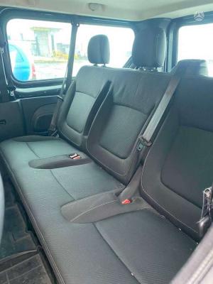 Pelēks Renault Trafic 2020 Marijampole, ar dzinēja tilpumu 2.00 L un nobraukumu 45 tūkst. km par 14000 €, foto 2 vietnē AUTOMOTO.COM.LV