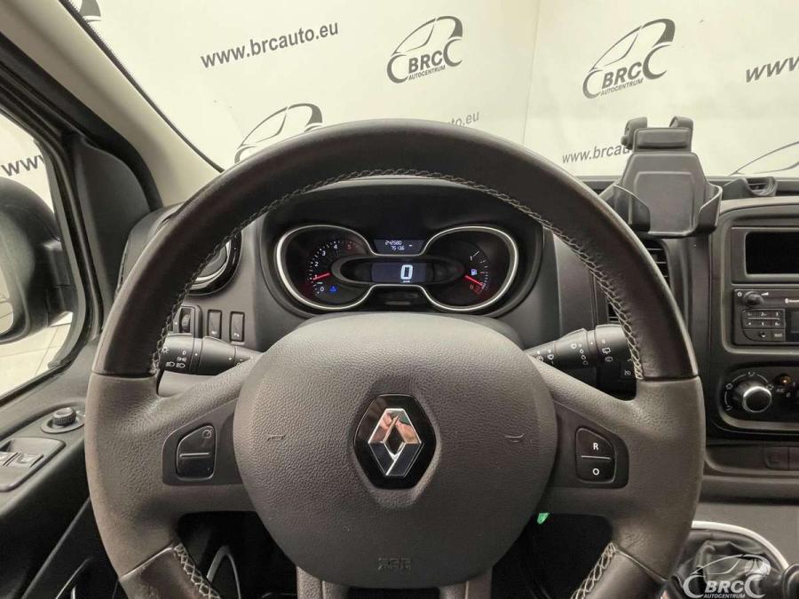 Pelēks Renault Trafic 2020 Viļņa, ar dzinēja tilpumu 2.00 L un nobraukumu 243 tūkst. km par 18200 €, foto 24 vietnē AUTOMOTO.COM.LV