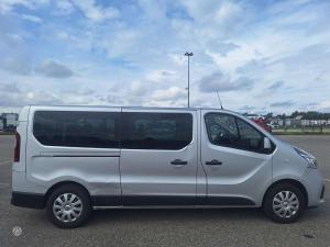 Grey Renault Trafic 2020 in Vilnius, with an engine capacity of 2.00 L and mileage of 100 thousand km for 15609 €, photo 6 on AUTOMOTO.COM.LV