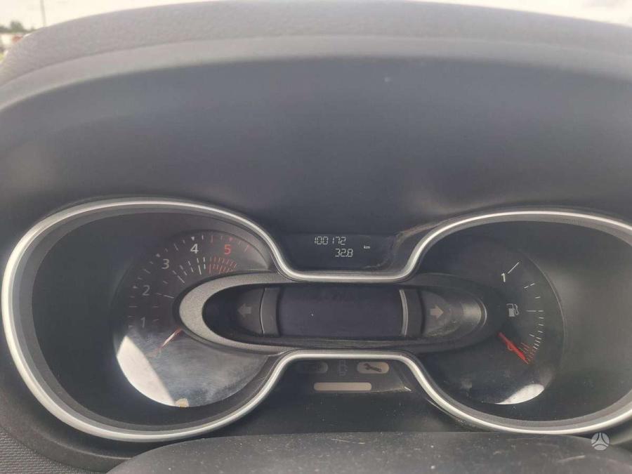 Grey Renault Trafic 2020 in Vilnius, with an engine capacity of 2.00 L and mileage of 100 thousand km for 15609 €, photo 17 on AUTOMOTO.COM.LV